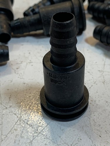 9 NEW Voss PA66-GF35 Straighe Inline Connector w/ Flow Stop Valve (K4 ...