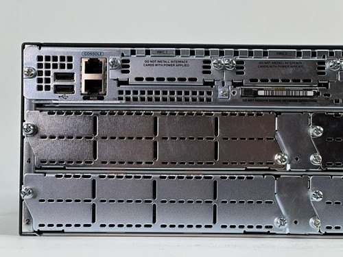 Cisco ISR 3845 Router 2x 1GbE 1x PSU 256MB RAM 64MB CF 4x HWIC slots ...