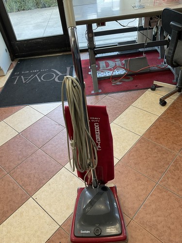 Vacuum Cleaner Sanitaire SC684 Heavy Duty Commercial Upright In Red | eBay