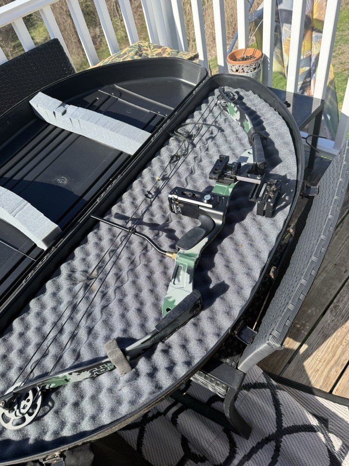 PSE Thunder-Flite Express Game Sport Series Compound Bow | eBay