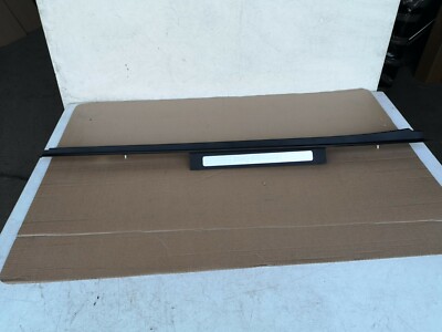 MERCEDES BENZ R320 2006 W251 FRONT LEFT DOOR SILL SCUFF PLATE TRIM ...