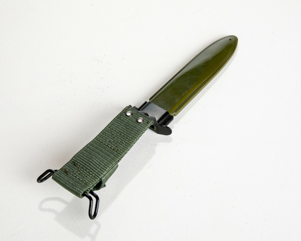 WWII M3 Trench Knife 12" Special Forces Combat Dagger & M8A1 Hard ...