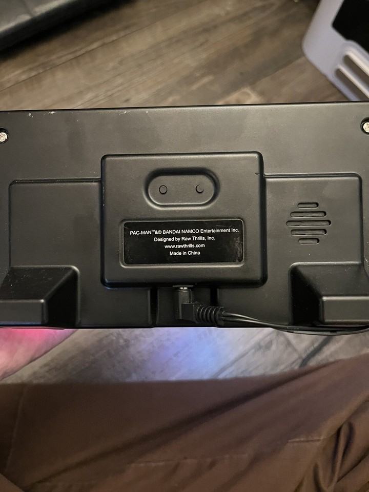 Pac-Man Premium LED Desk Clock Designed by Raw Thrills | eBay