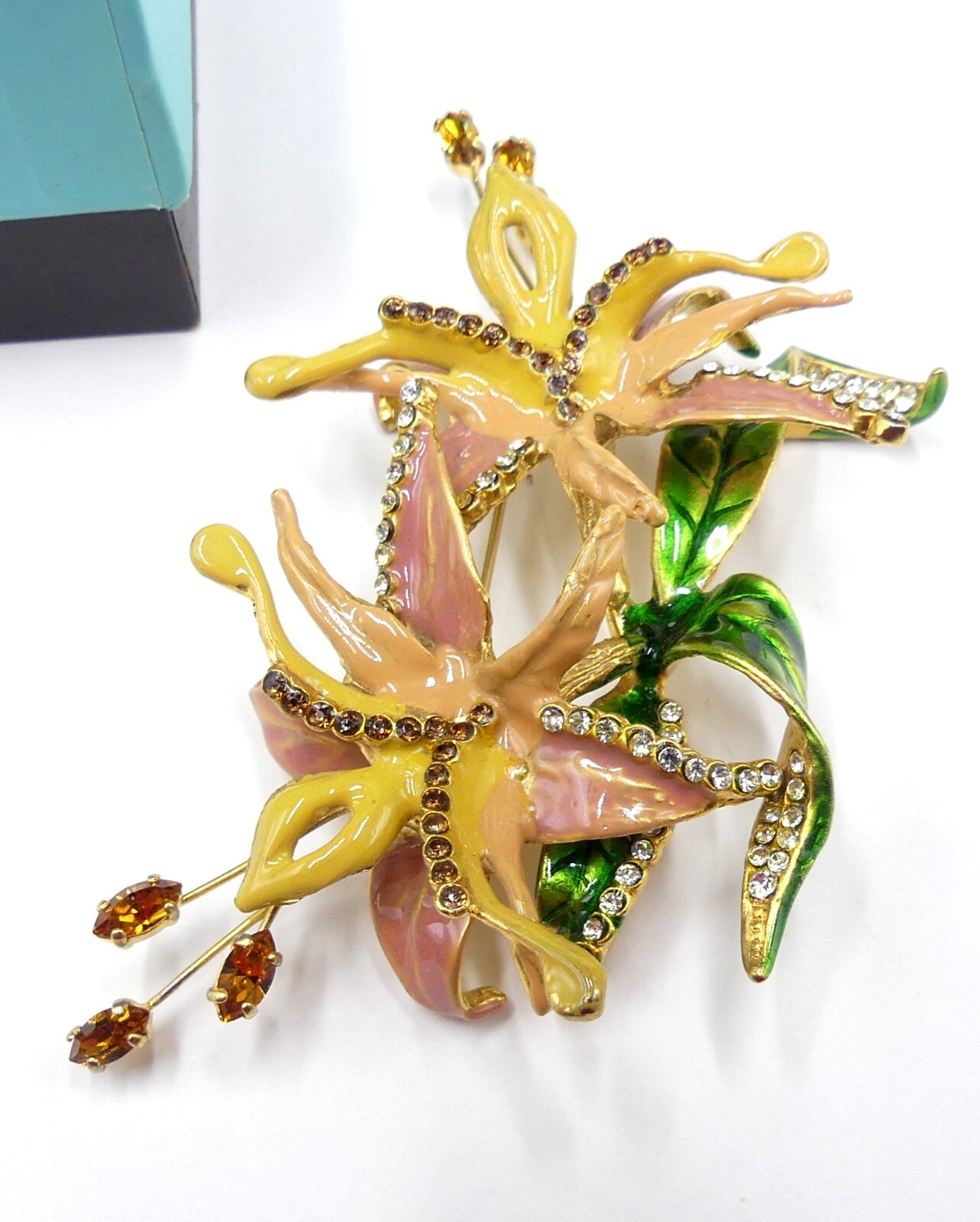 Vintage large gold tone & enamel rhinestone flower pin brooch 3”3/4 x 2 ...