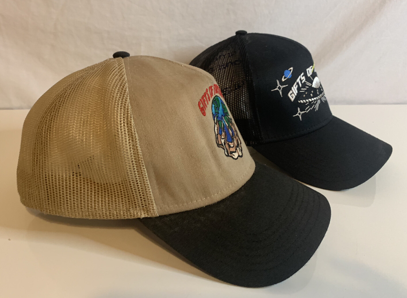 Gifts of Fortune Lot of (2) Snapback Hats Tan World Black UFO Mesh ...
