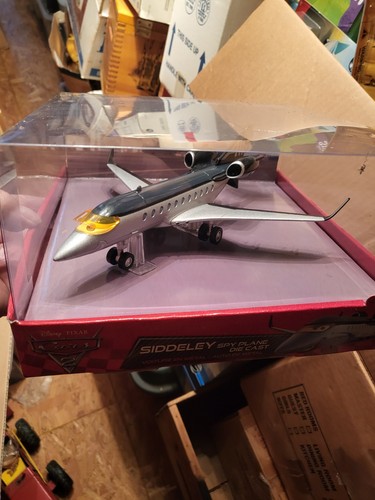 DISNEY PIXAR CARS 2 SIDDELEY SPY PLANE | eBay
