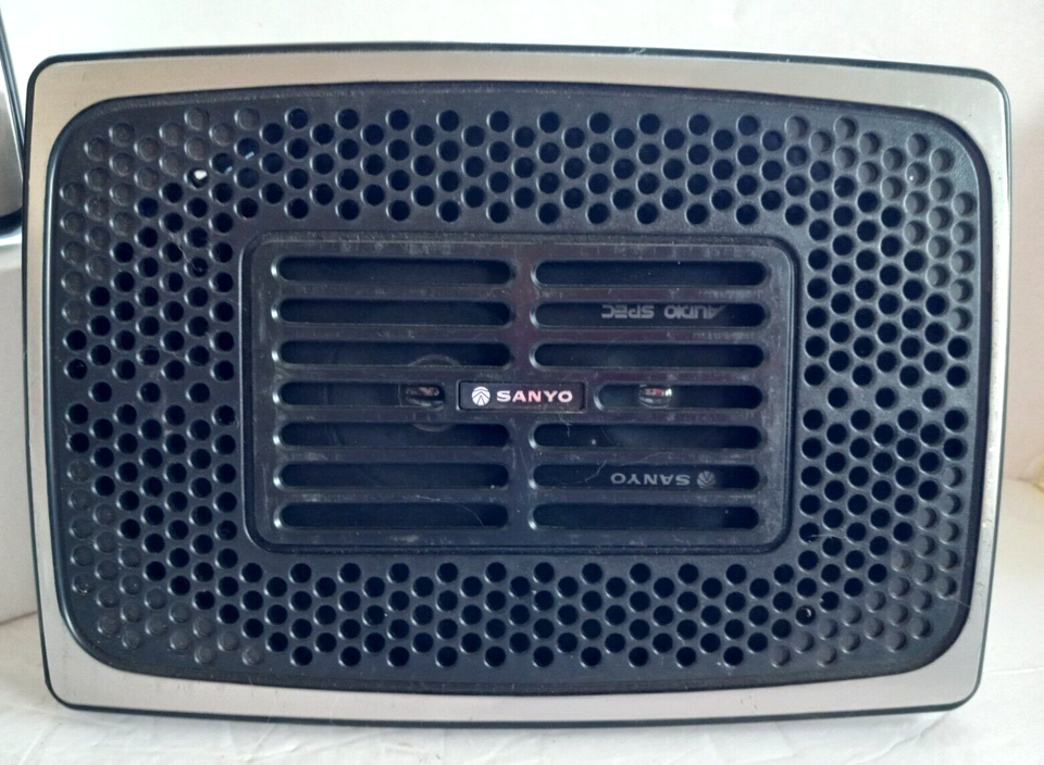 SANYO Audio Spec THREE WAY 20 oz. Speakers Model SP772 Complete w/Sanyo ...