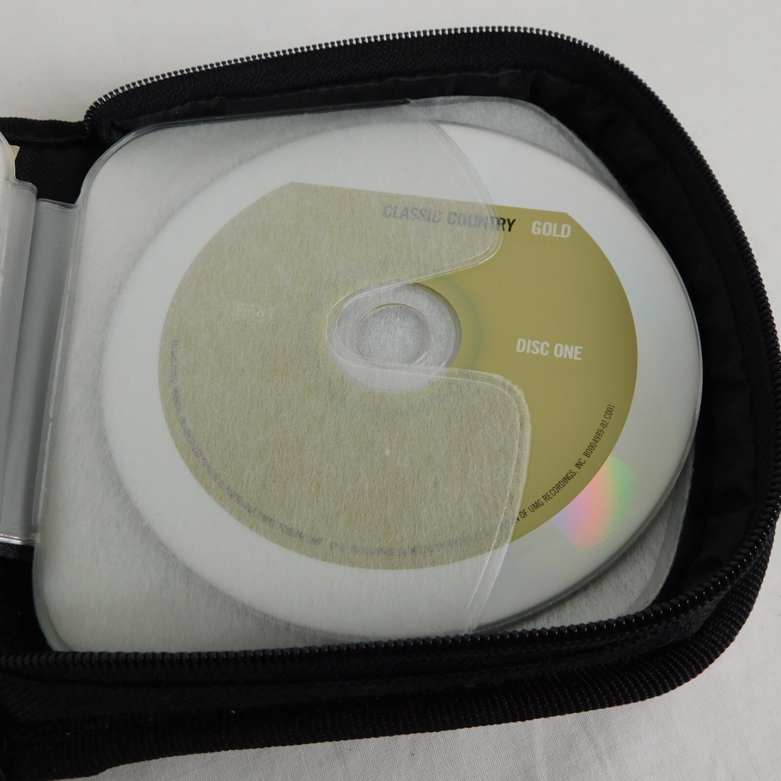 Lot of 10 Country Music CDs Zippered Case Merle Haggard Hits Country ...