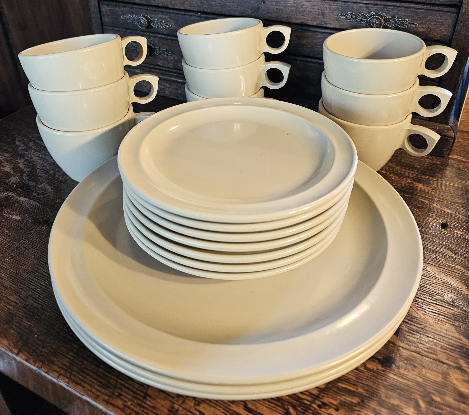 Lot of 19 Piece Vintage Prolon Ware Florence, Mass. Dinner/Desert ...