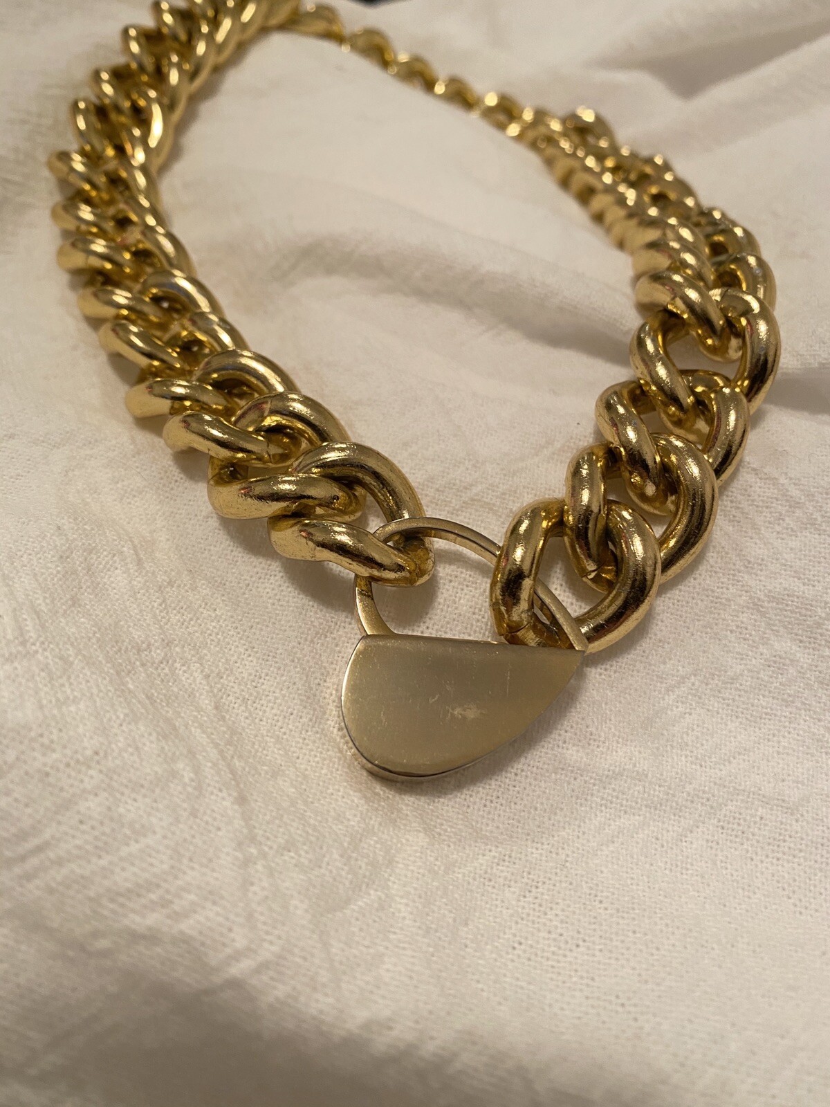 Original 90s Vintage Thick Gold Chunky Chain With Hea… - Gem