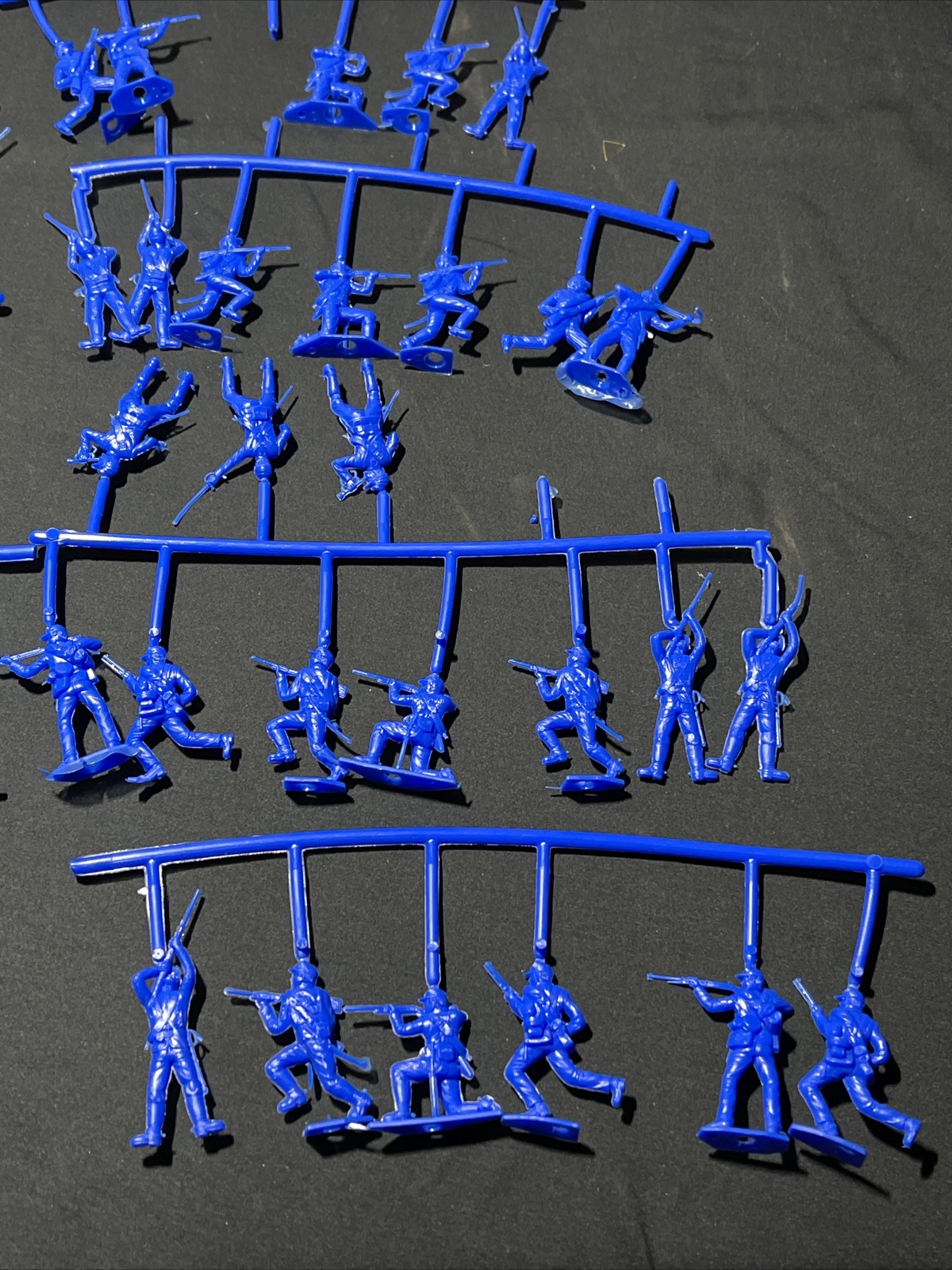 MPC CAVALRY PLAYSET FIGURES LOT OF 201 BLUE SOLDIERS | eBay