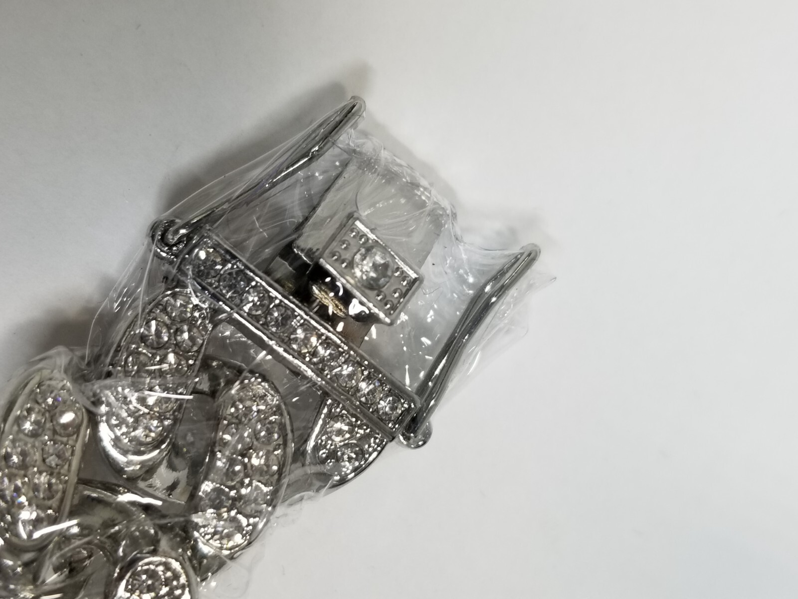 IceClique 20mm Premium Iced Cuban Chain - Gem