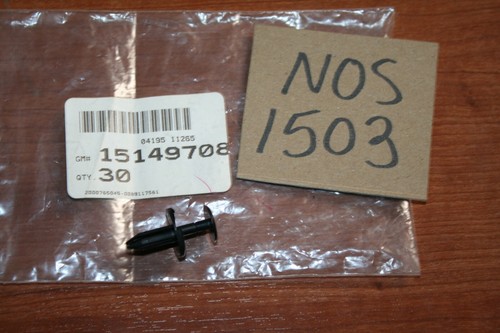 GM Rear Fender Flare Retainer Push Rivet 15149708 99-16 Silverado 00-08 ...