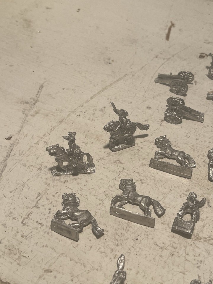 Lot 315 Blue Moon Old Glory infantry Weapons Mini Cast Soldiers ...