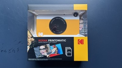 KODAK Printomatic Digital Instant Print Camera, Prints On Zink 2x3 ...