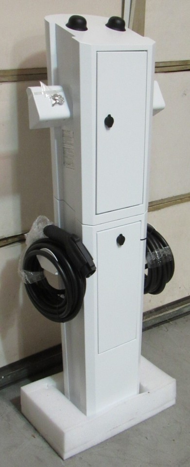 NEW BTC Power EVSE Vehicle Charging Station Dual Port Pedestal 7.2kW AC ...