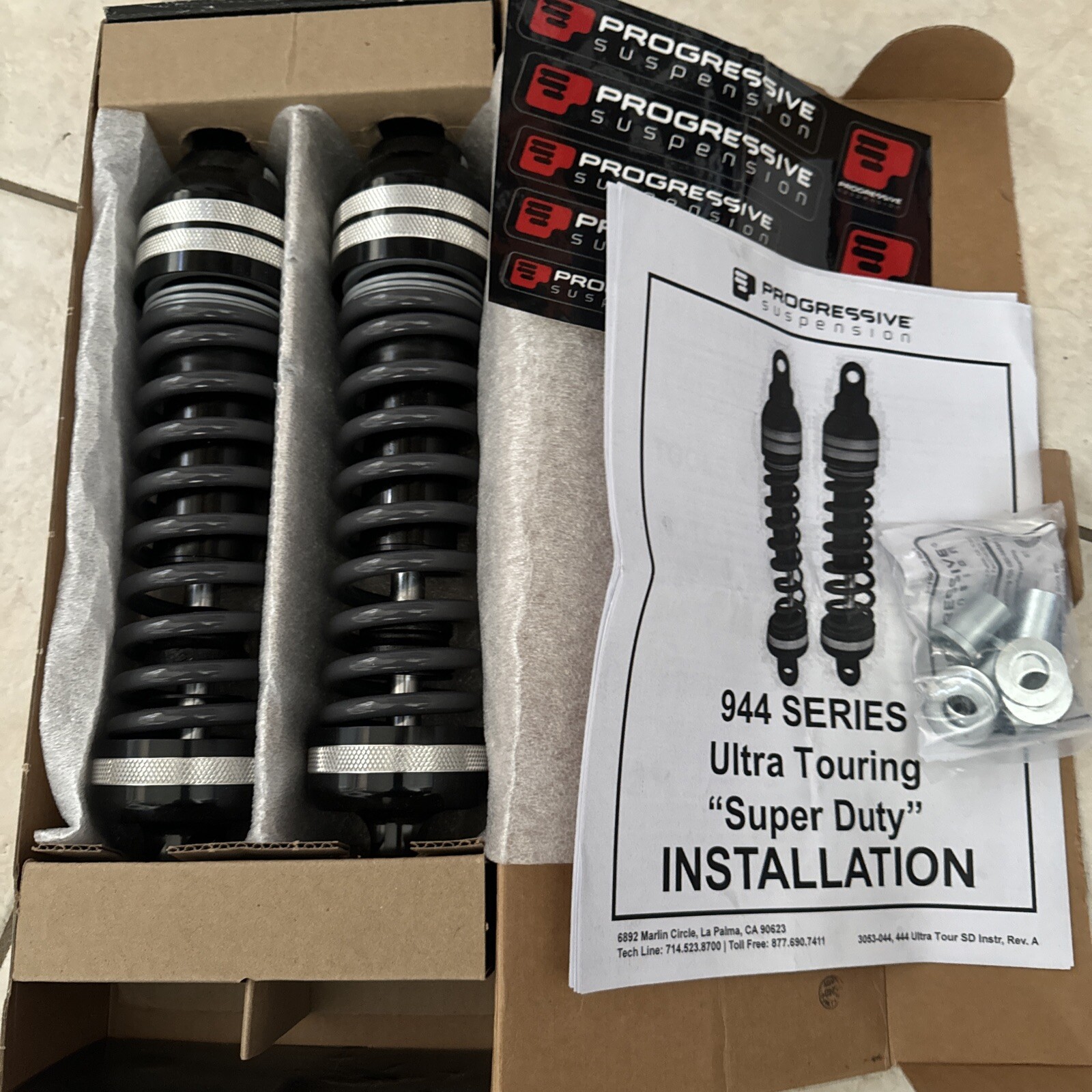 Progressive Suspension - 944-4071UT - 944 Series Ultra Touring Shocks ...