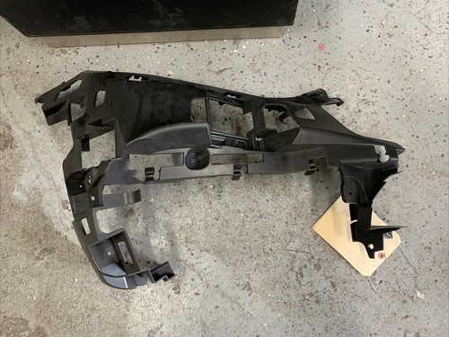 New Genuine 17-19 MERCEDES E Class RH Front Bumper Support Bracket ...