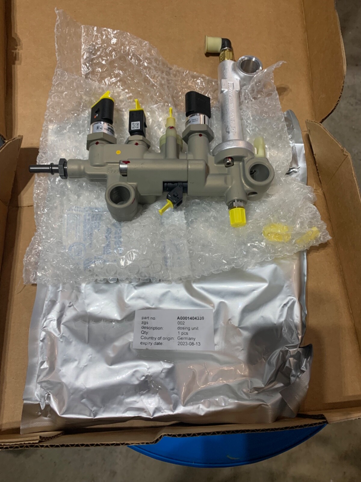 EA0001404339 Genuine Detroit Diesel DEF Meter for sale online | eBay