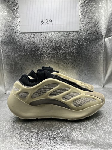 Size 7 - adidas Yeezy Boost 700 V3 Azael Pre Owned | eBay