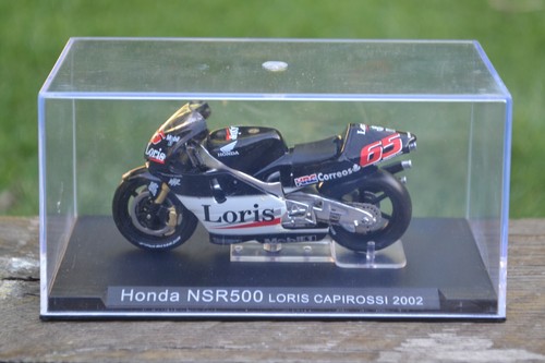 IXO / DEA - 2002 HONDA NSR500 - LORIS CAPIROSSI - 1/24 SCALE MODEL RACING BIKE | eBay
