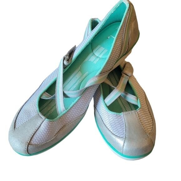 Keds Chase Style Silver and Green Criss Cross Strap C… - Gem