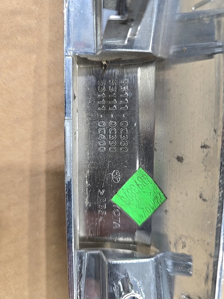 2022-2024 TOYOTA TUNDRA FRONT CHROME GRILLE SURROUND TRIM 53111-0C380 ...