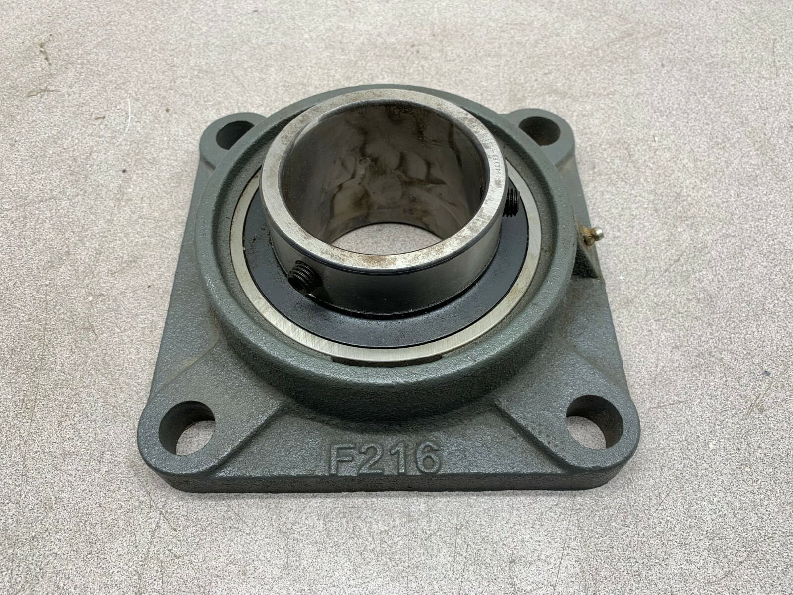 NEW NO BOX PTI 4-BOLT F216 FLANGE BEARING UC216-80MM INSERT | eBay