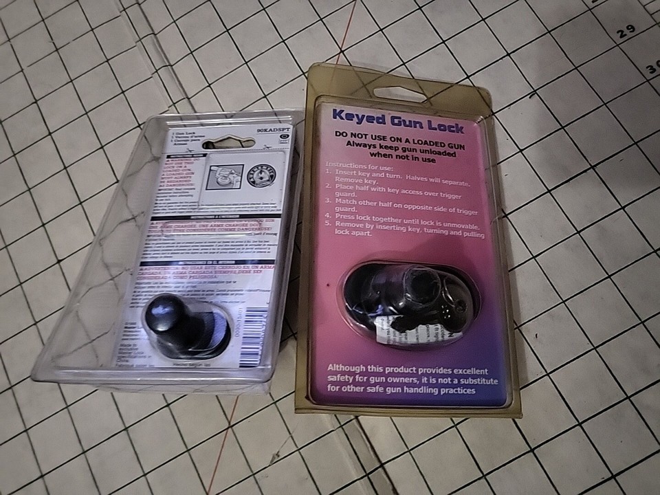2 Master Lock & Franzen 90DSPT Gun Lock, Keyed Trigger Lock. New Nib | eBay