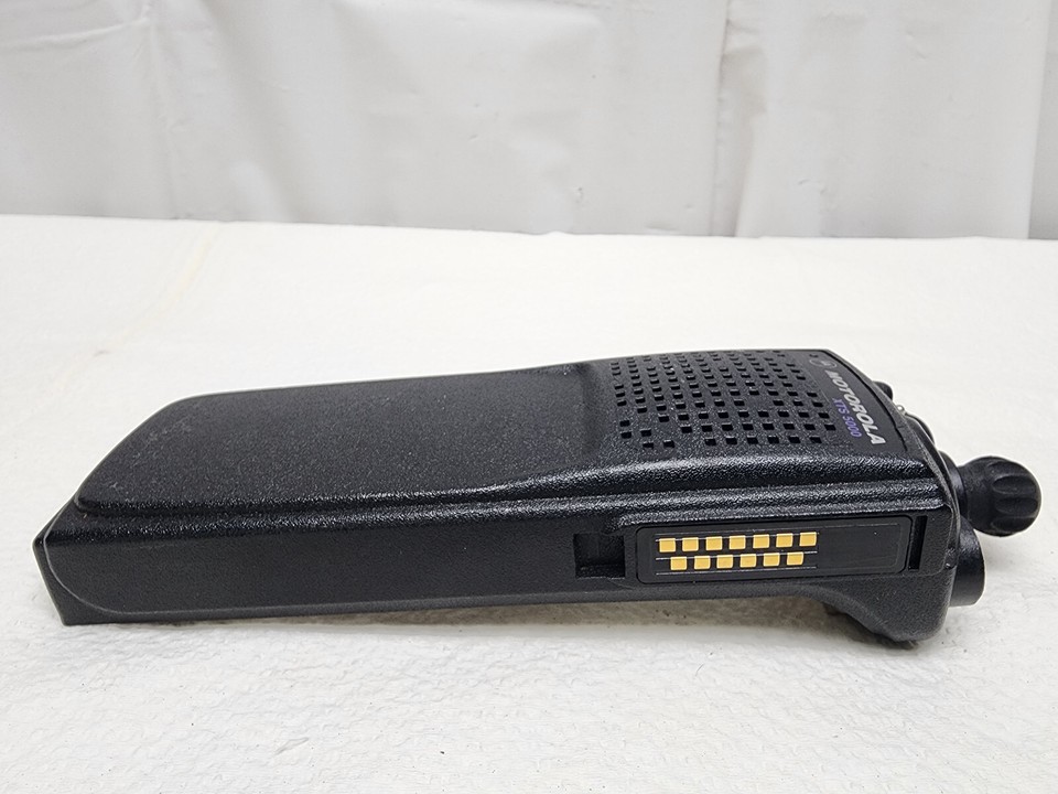 Motorola XTS 5000 Model I Portable Two-Way Radio - VHF 136-174 MHz ...