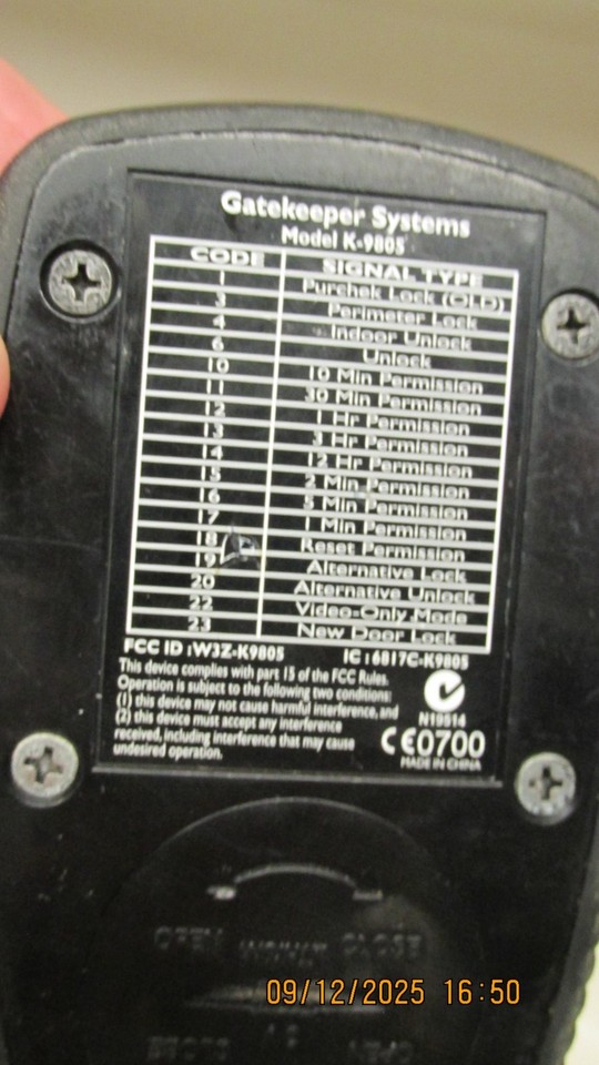 Gatekeeper Systems CartKey2 k-9805 remote control w3z-k9805 Cart Key 2 ...