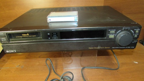 Sony EV-S550 Video8 Hi8 Cassette Recorder VCR - Tape Stuck Inside - AS ...