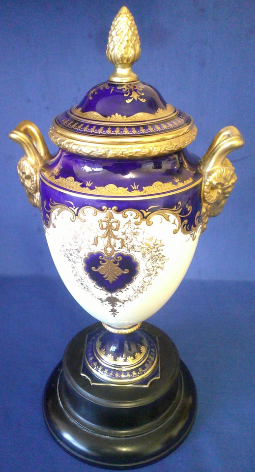 Stunning Antique Coalport Vase & Cover Cobalt Blue & Gold View Lion ...