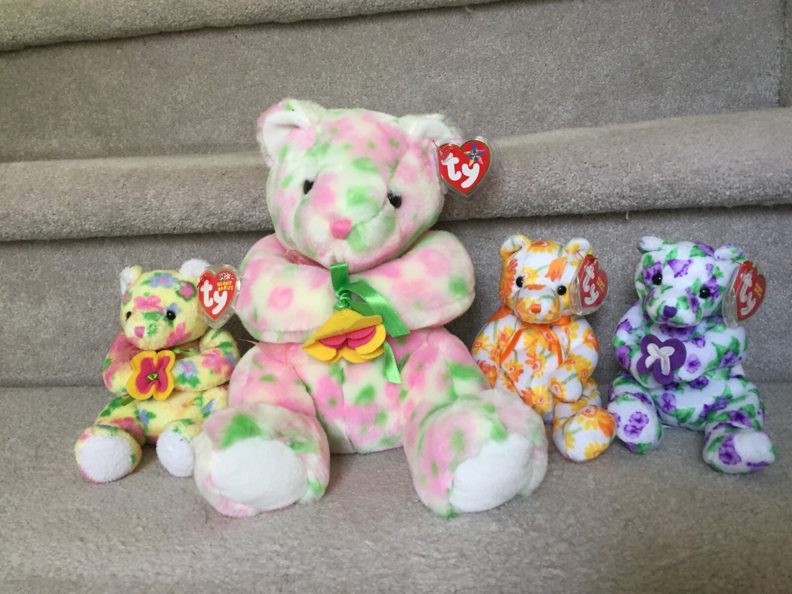 Set of 4 Ty Spring Flower Beanie Babies/Buddy Bloom,Corsage,Shasta 2002 ...