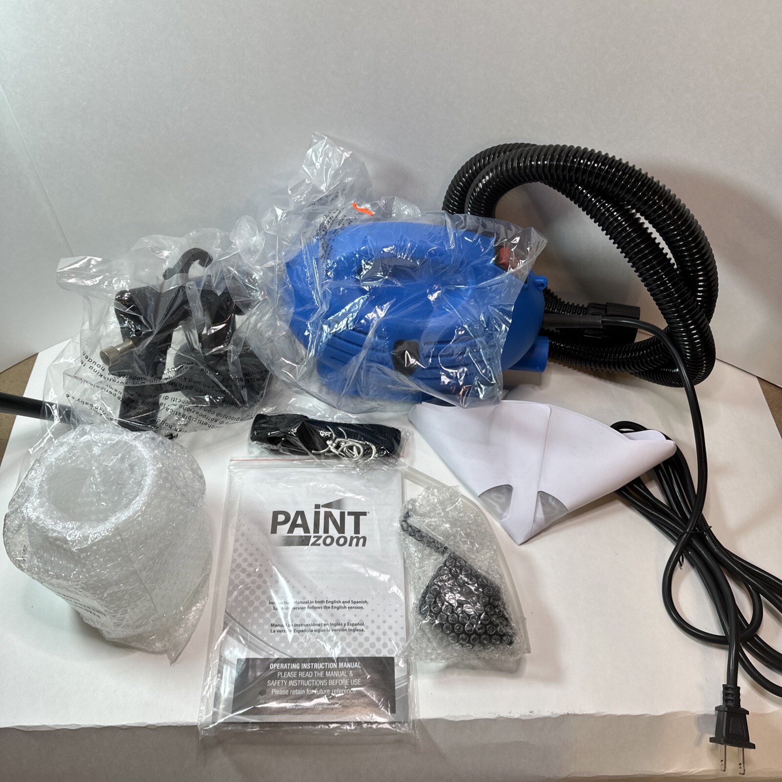 PAINT ZOOM PZ110- 30oz Paint Container Handheld High Volume Low ...