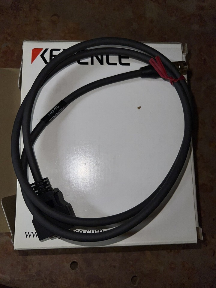 Keyence CA-CN1 Cable Camera Cable For CV Or XG Cameras 1 Meter Long New ...