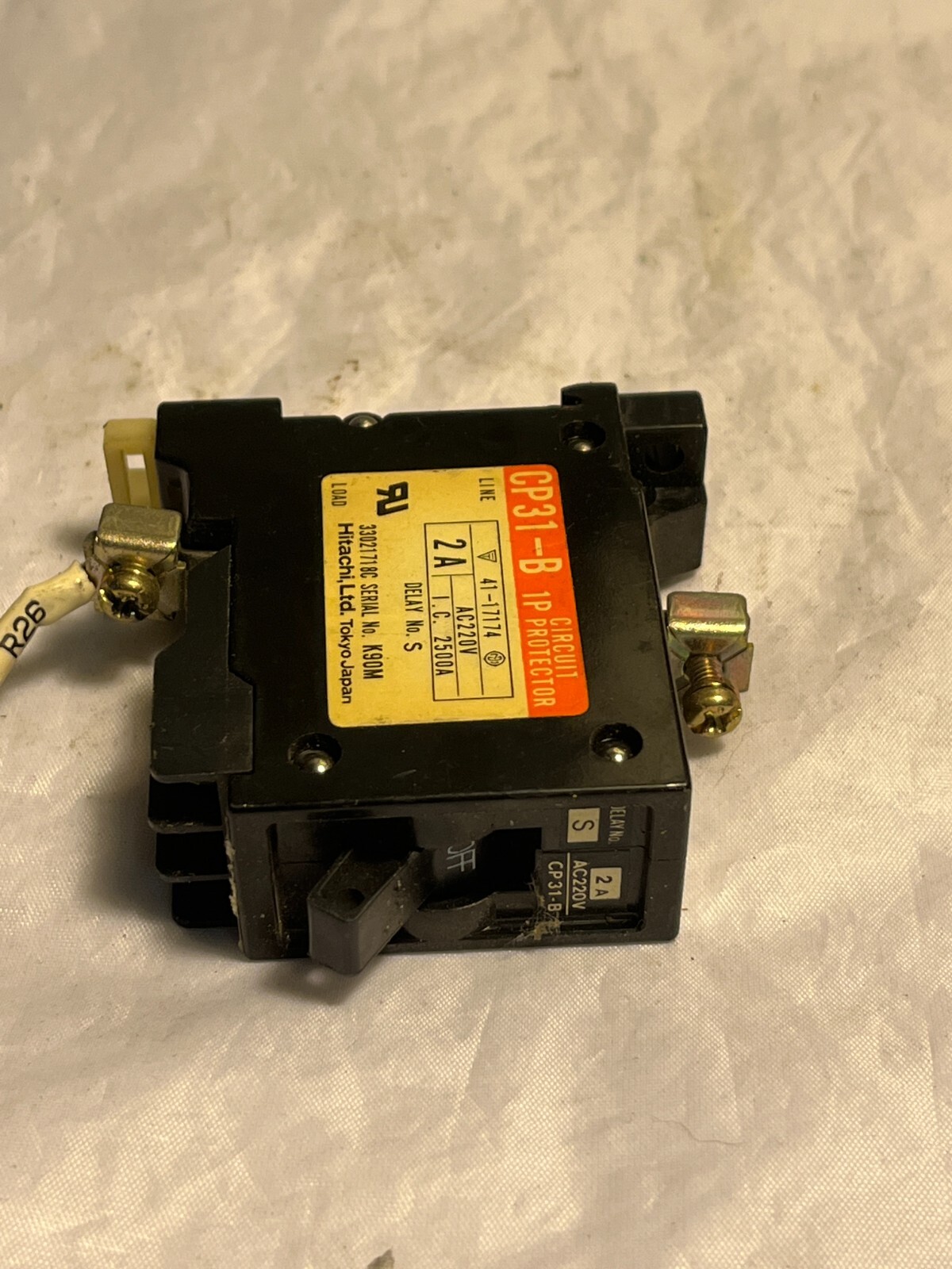 HITACHI CP31-B CIRCUIT PROTECTOR 2A 220V W316 | eBay
