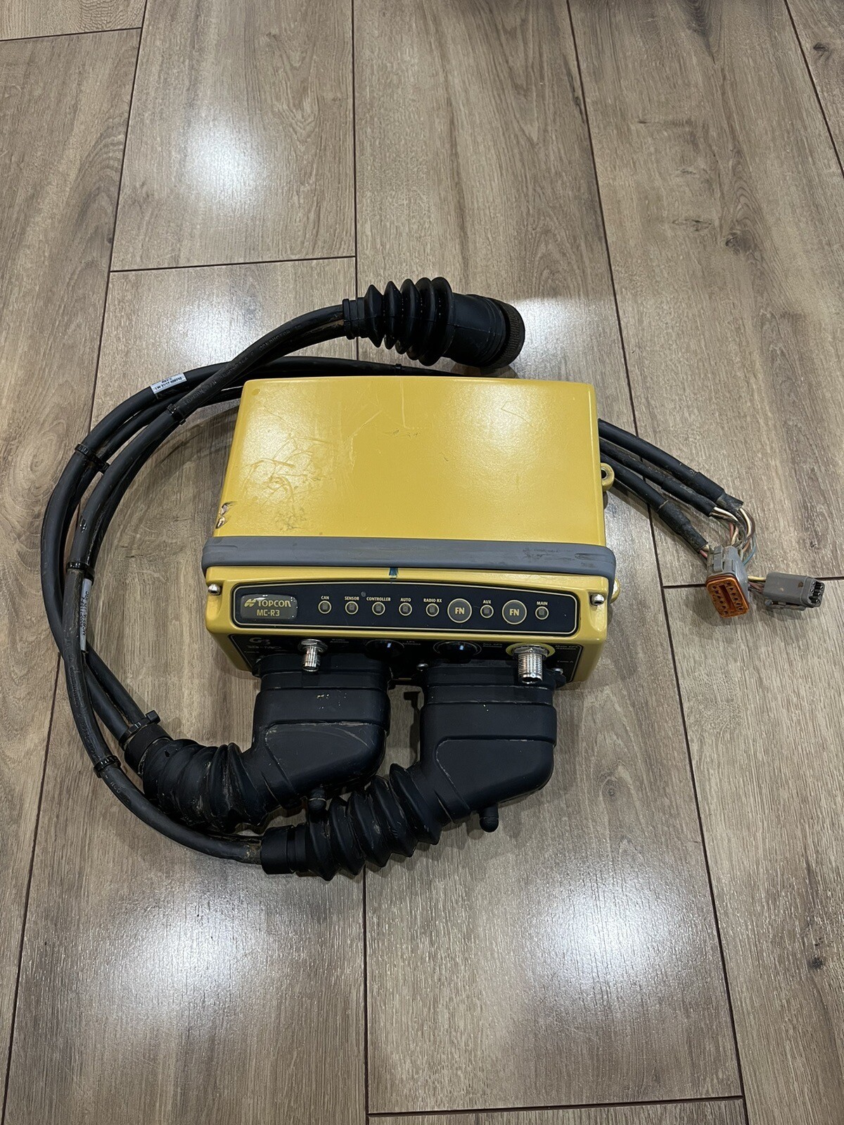 Topcon 3D-MC2 GPS Dozer Machine Control Kit w/ Single MC-R3 900 MHz ...