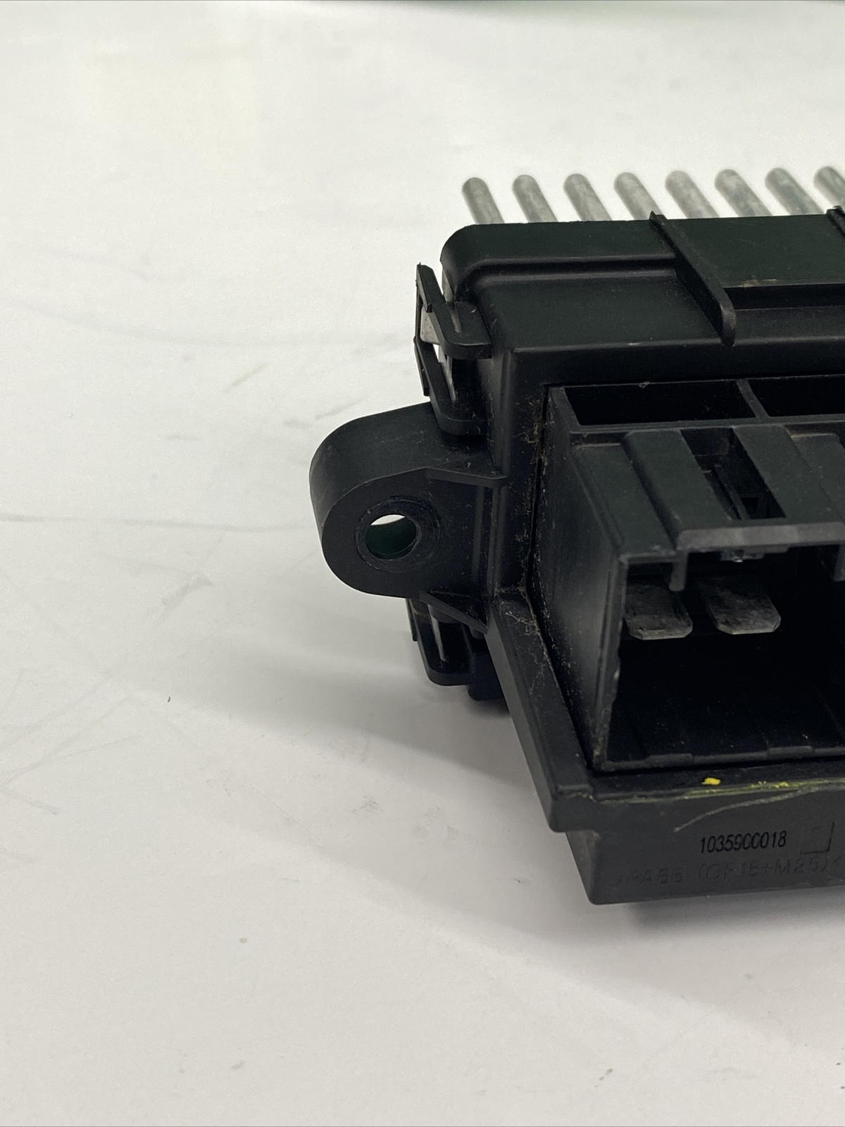 2015 Chevrolet Camaro GMC Acadia Blower Motor Resistor Used 13501703 ...