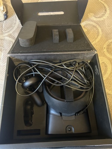 Oculus Rift S Virtual Reality Gaming Headset | eBay