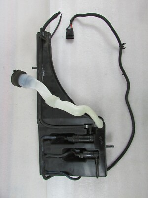 2014 Maserati Quattroporte, Wash Reservoir, Damaged, Used, P/N ...