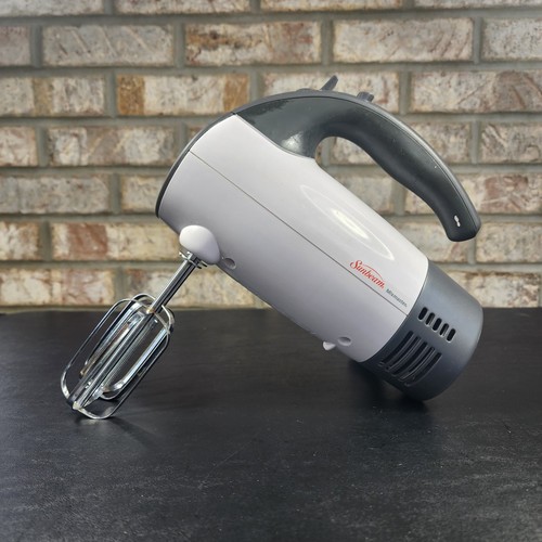 Sunbeam Mixmaster 2525 Electric Multi Speed Hand Mixer w/ Beaters ...