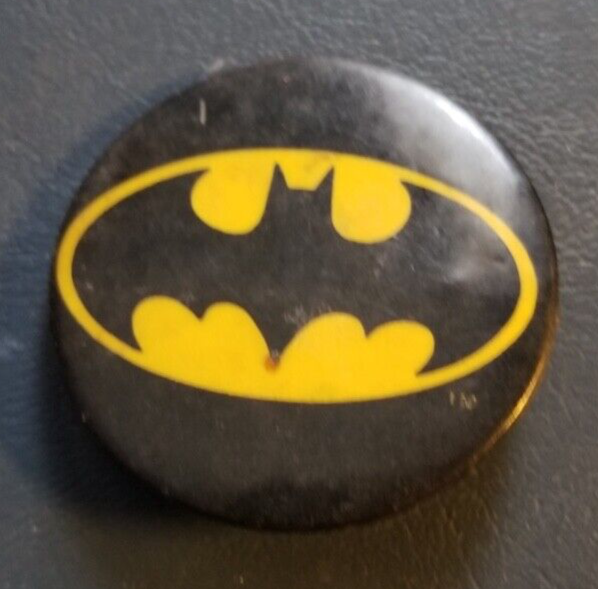 Vintage Batman Pin Badge | eBay
