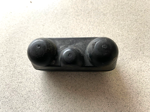 2000-2005 BMW 745i 750i E65 ~ RADIATOR RUBBER MOUNT ~ 17101439113 | eBay