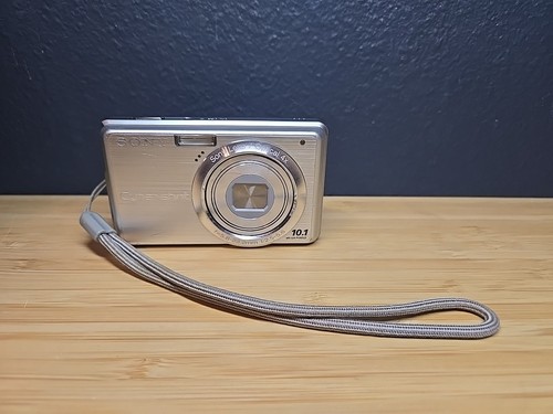 Sony CyberShot DSC-S950 10.1MP Digital Camera Silver Compact Point ...