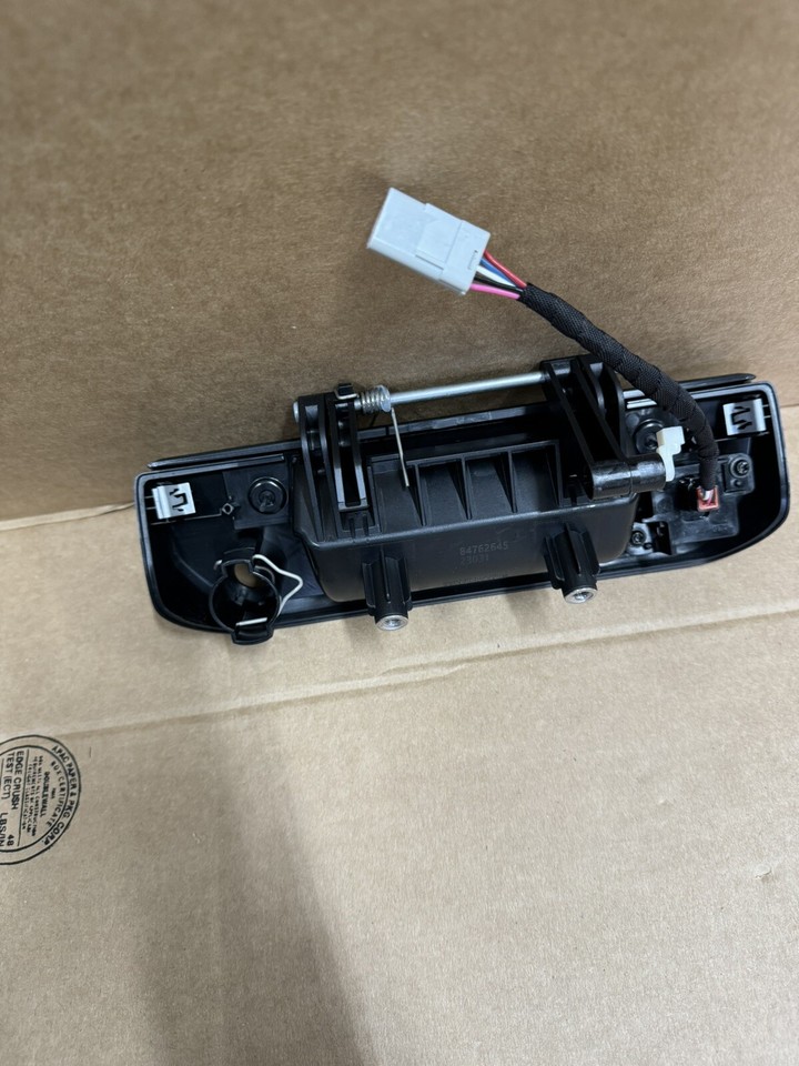 2020-2023 GM Pickup Tailgate Latch Handle with Camera | 84762645 ...