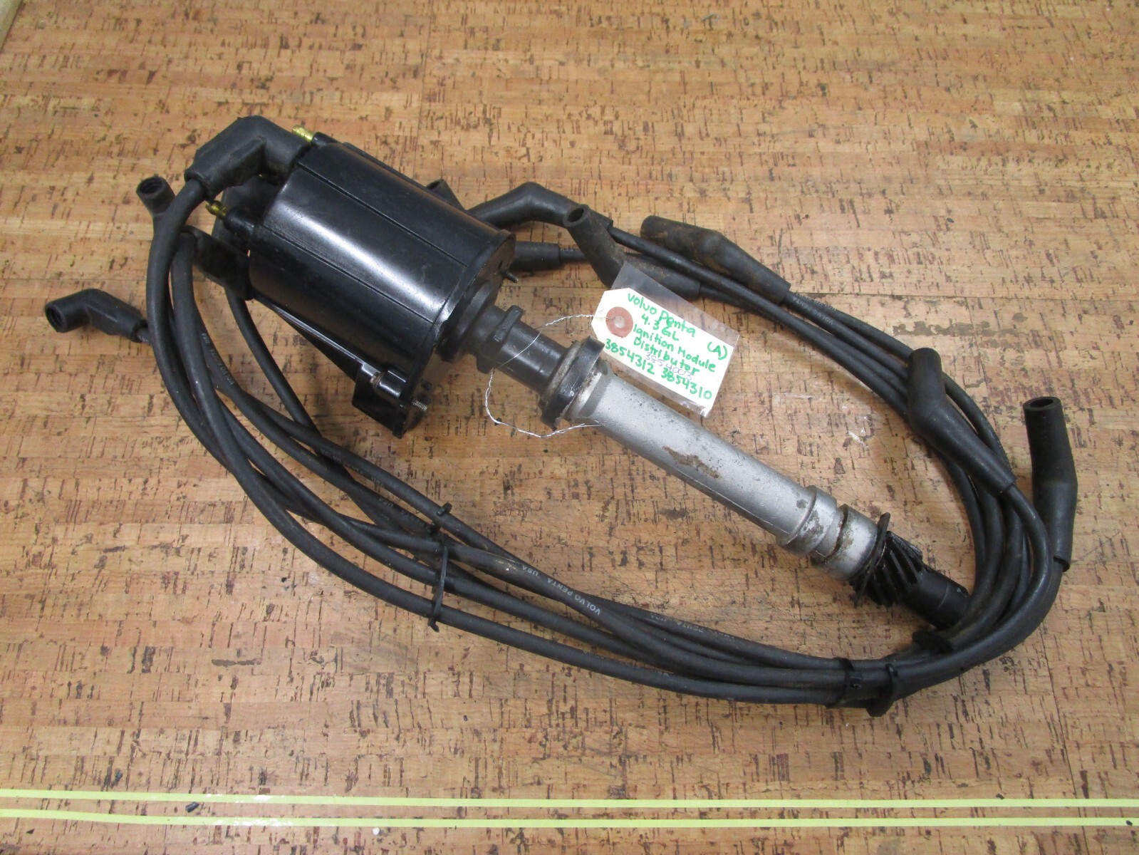 *90 DAY WARRANTY* 0720 Volvo Penta Distributor 3854003 3854312 3854310 ...