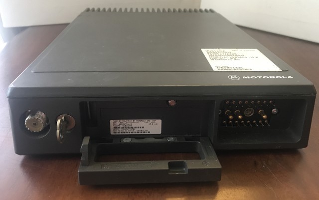 Motorola Maratrac RF T81XTA7TA7BK Low Band 42 - 50mhz Mobile Radio Deck ...