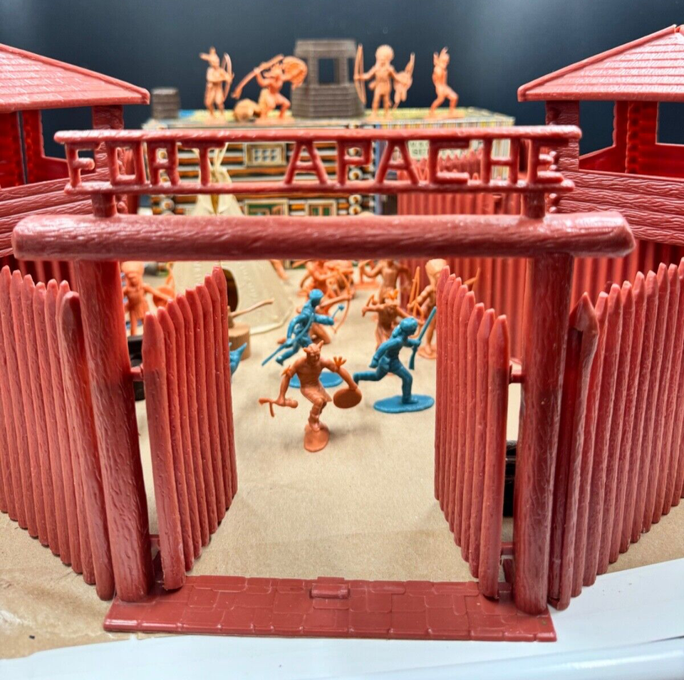 Vintage Marx Toy Fort Apache Play Set = | eBay