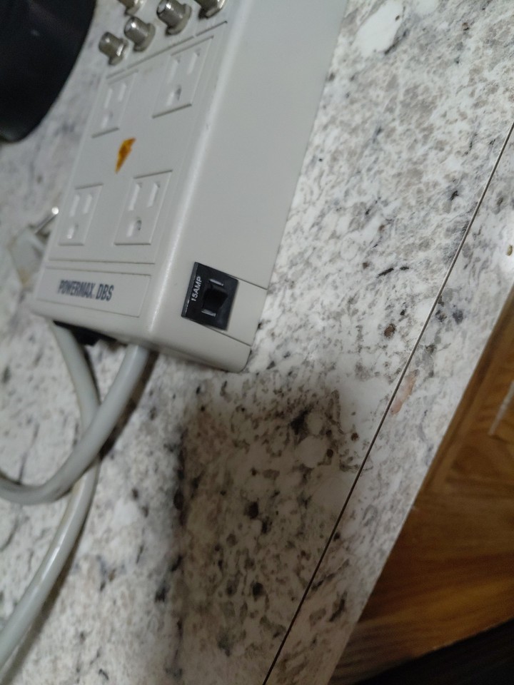 Powermax DBS 5 Surge Protector 120VAC 50/60HZ Max 15 AMPS Telecom ...